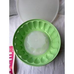 Tupperware | Kitchen | Vintage Tupperware Jello Mold Green With Lidnew ...
